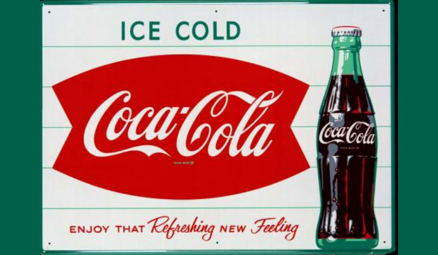 Glazen flesje Coca-Cola wordt honderd