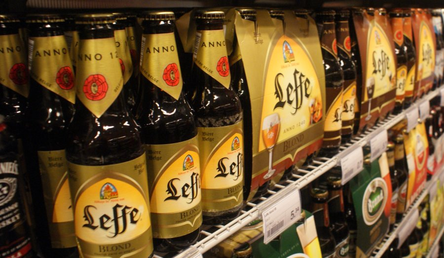 Bierverkoop AB InBev stabiliseert