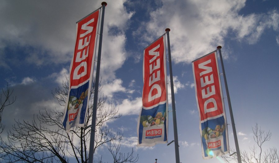 Deen opent in drie weken drie nieuwe winkels