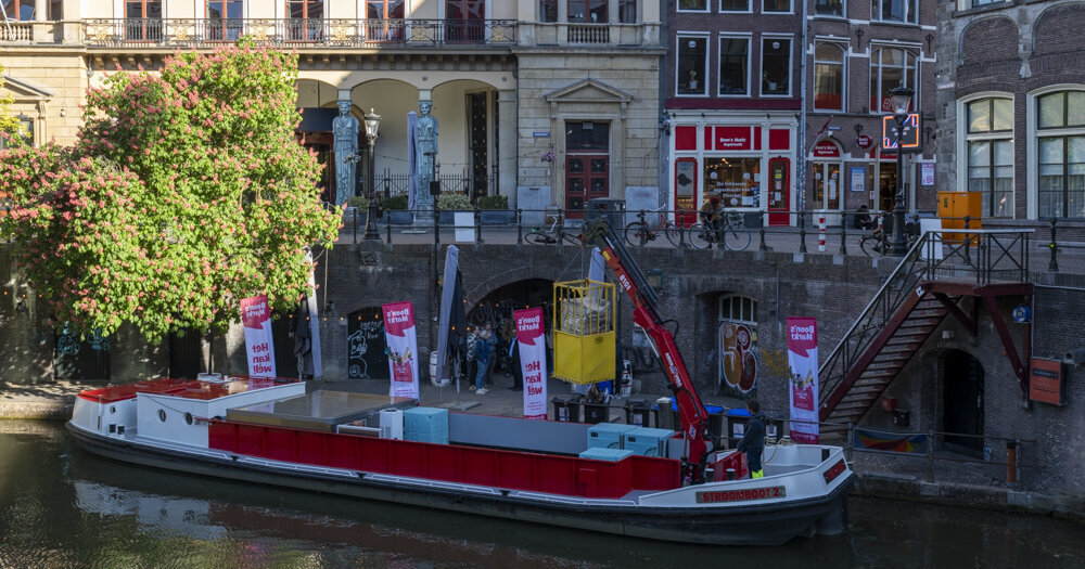 Boon bevoorraadt Utrechtse winkel per elektrische boot